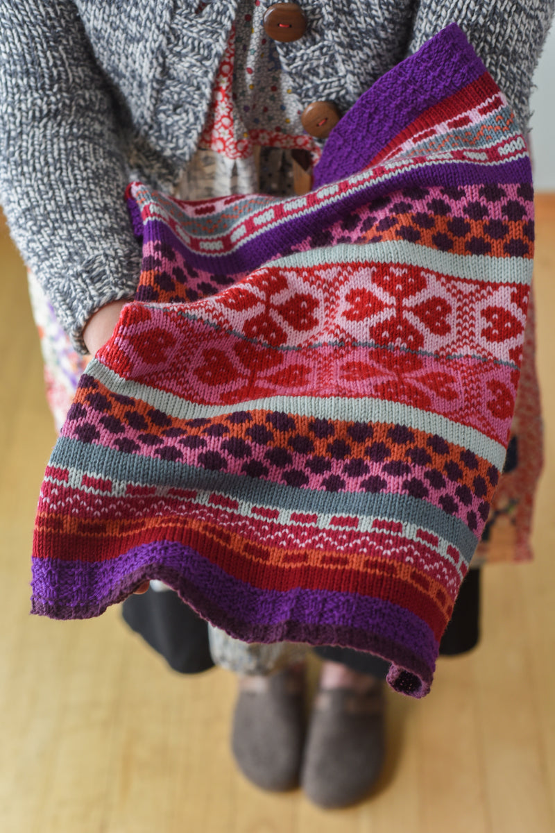 Sweetheart Cowl Color Guide – Barrett Wool Co.