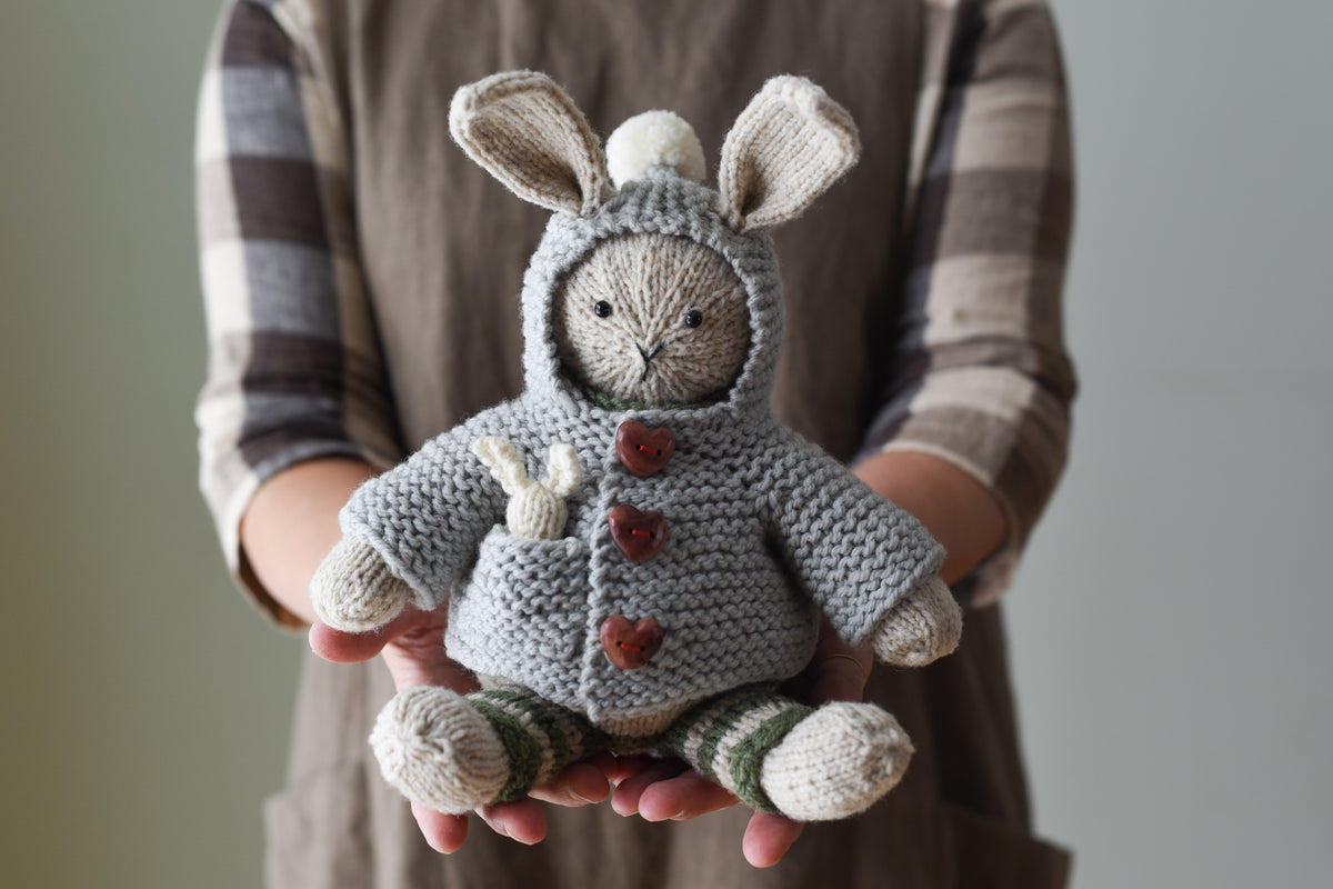 Christopher Bunny & Hoodie Kit – Barrett Wool Co.