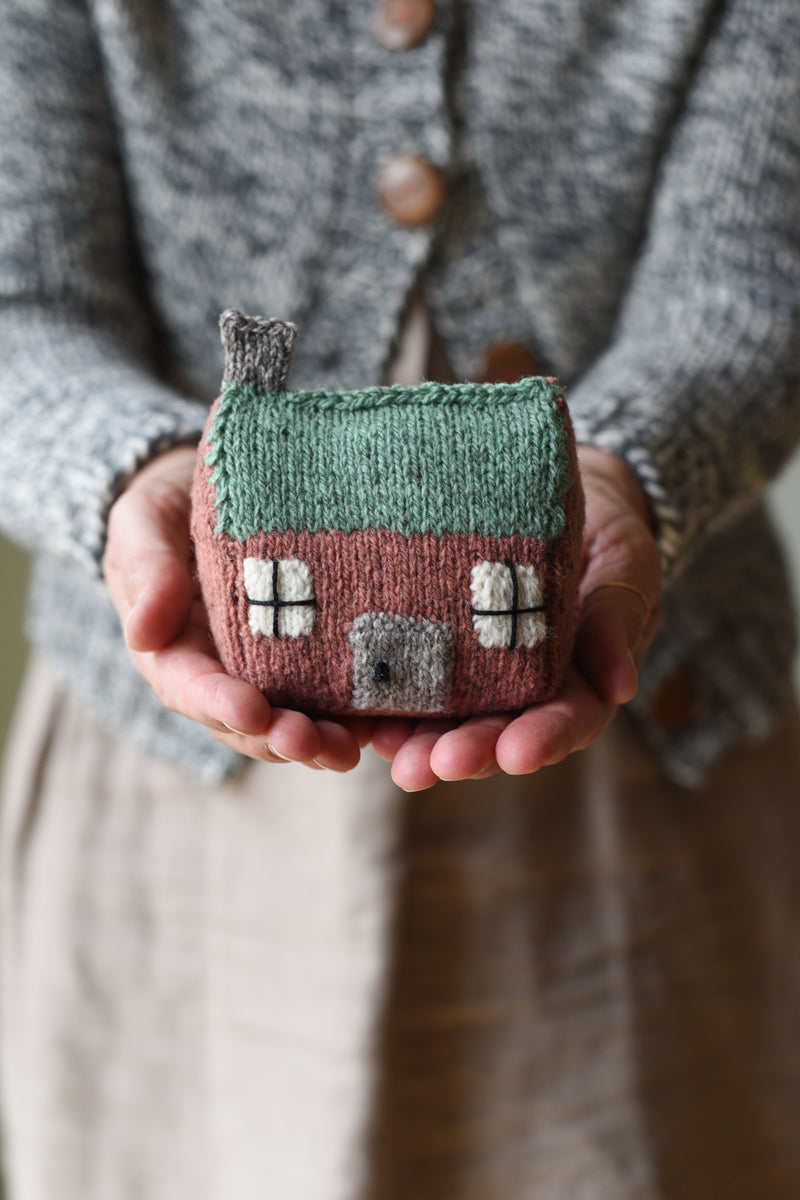 Little House Pattern – Barrett Wool Co.